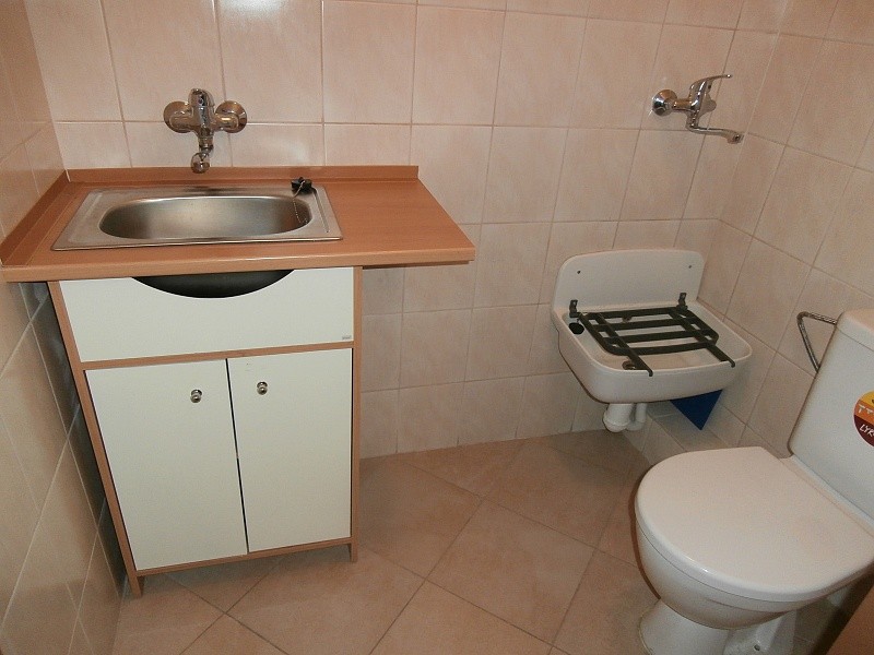 MODŘANY REALITY | PRONÁJEM NEBYTOVÉHO PROSTORU, 29,5 m2, Rodopská ...